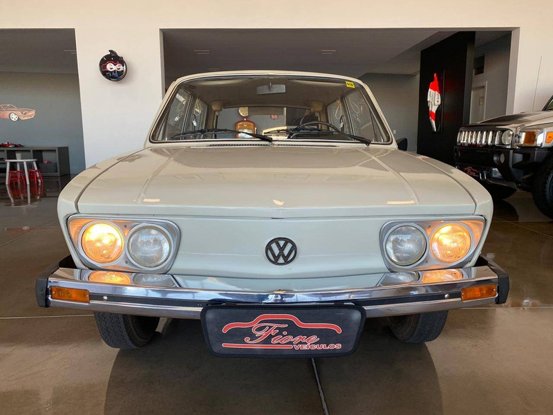 VW Brasília – Fiore Veículos